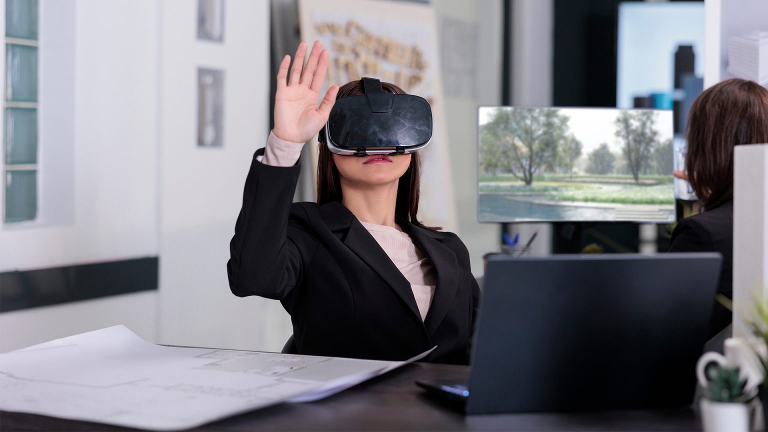 Virtual Reality for Architects: Production and Uses